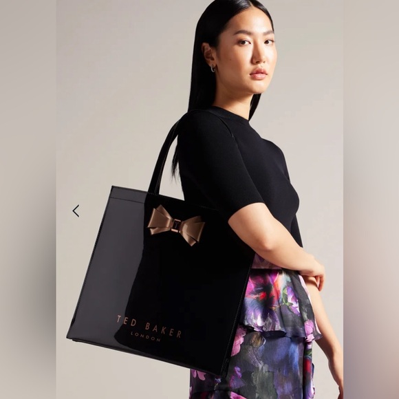 Ted Baker | Bags | Ted Baker Vegan Patent Leather Tote Bow Bag Black ...